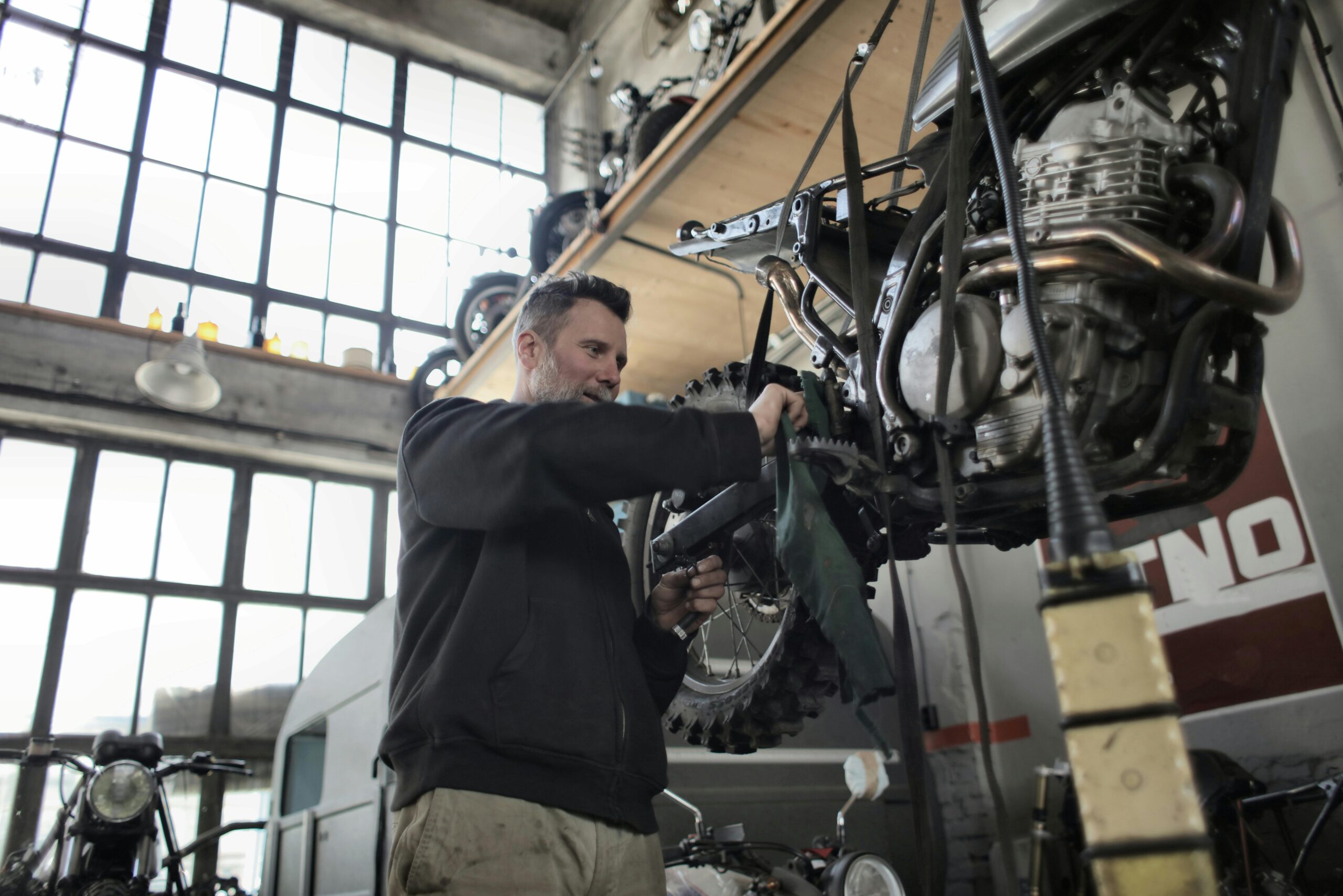 Motorcycle Tyre Fitting Milton Keynes | Eclipse Autos